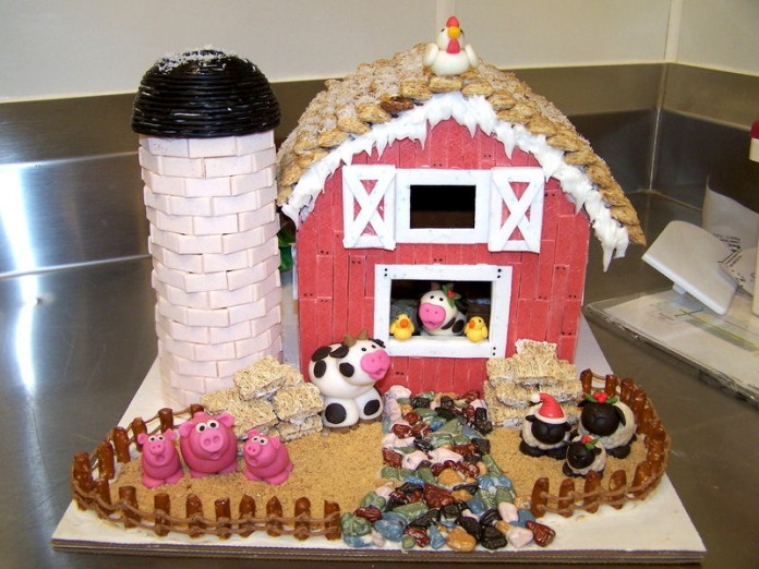 Gingerbread farmhouses and barns (Photos) - Farm and Dairy